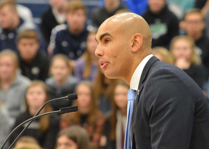 Veterans Day speaker offers call to service | News | southernminn.com