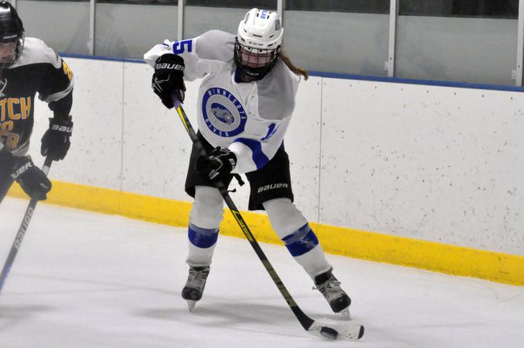 Lady Bulldogs excited for return to the ice | Sports | southernminn.com