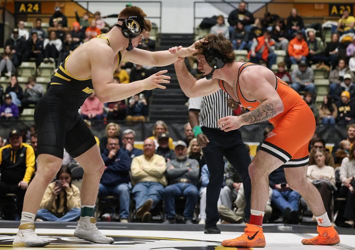 Sinclair earns lone win as Mizzou wrestling drops dual to No. 5 ...