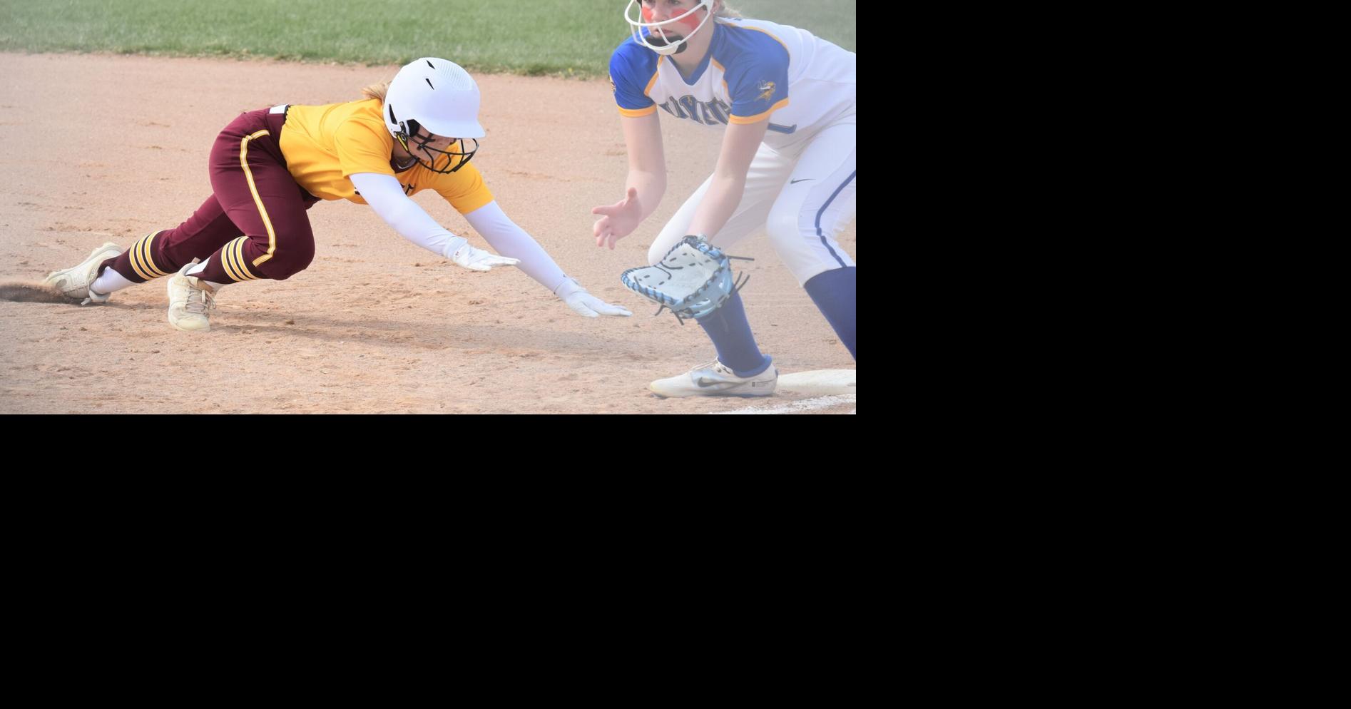 Medford softball falls to Hayfield | Sports | southernminn.com
