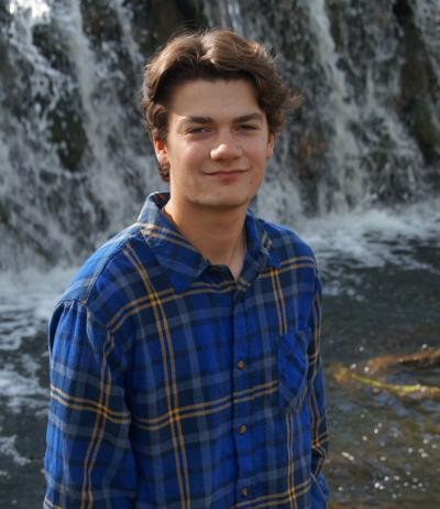 Luke John Labenski | Virtual Graduations | southernminn.com