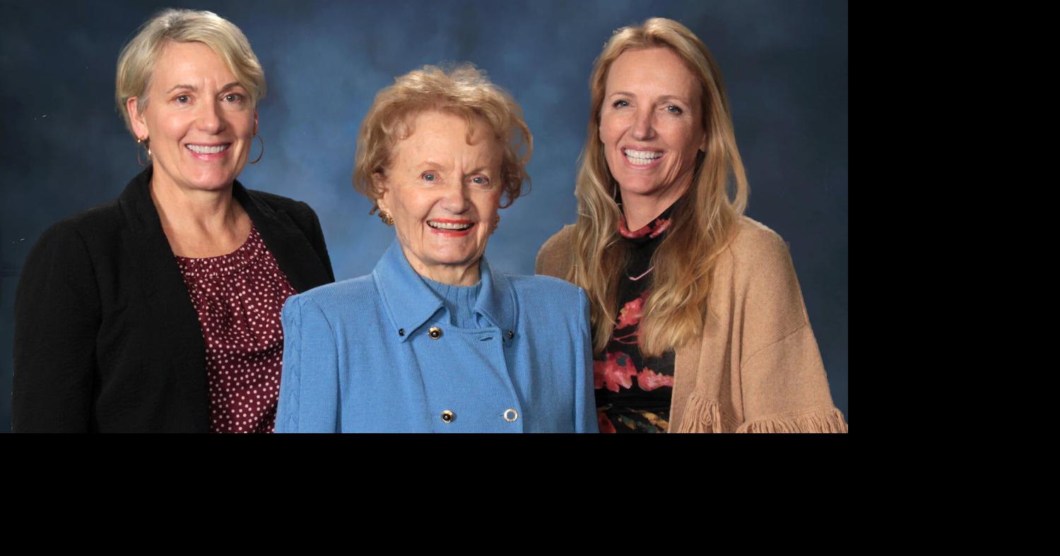 ‘A Remarkable Leader’: Kitsap Bank Vice-Chairwoman Helen Langer Smith ...