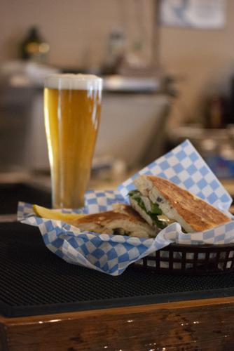 Edgewood’s Acorn Brewing | Eat + Drink | southsoundmag.com