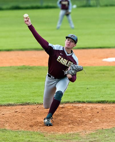 Eagles can’t overcome errors | Beeville Sports | southtexasnews.com