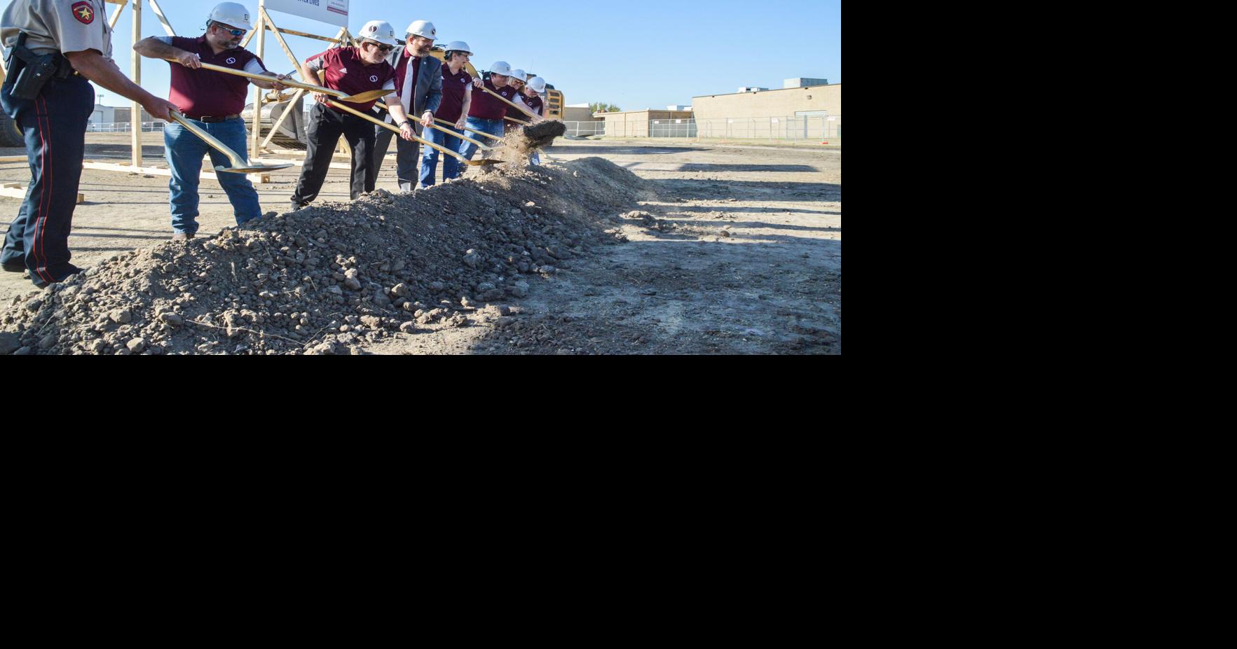 Sinton ISD breaks ground on new high school | News | southtexasnews.com