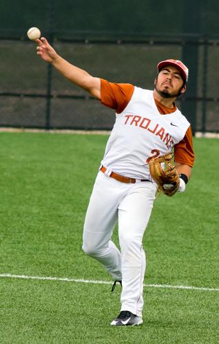 Trojans pound Gonzales 17-2 at Joe Hunter Field | Beeville Sports ...