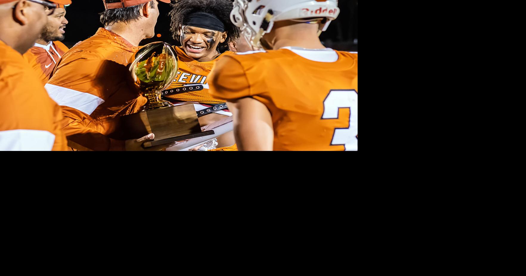 Trojans complete first perfect season | Beeville Sports ...