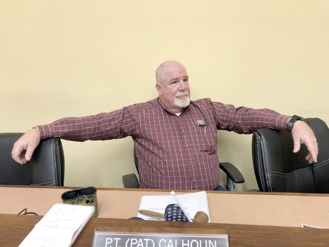 Calhoun considers contempt hearing | Features | southtexasnews.com