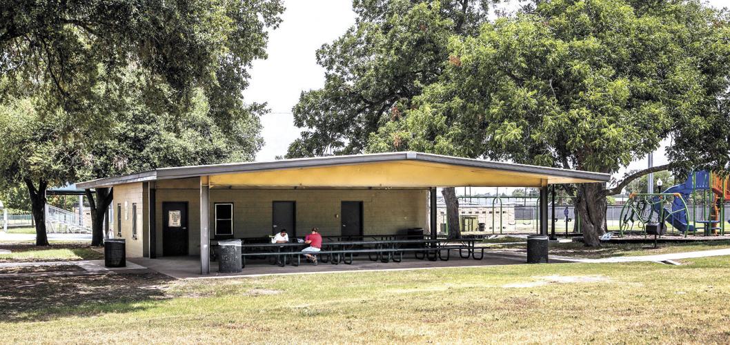 Henderson Park improvements coming along | A | southtexasnews.com