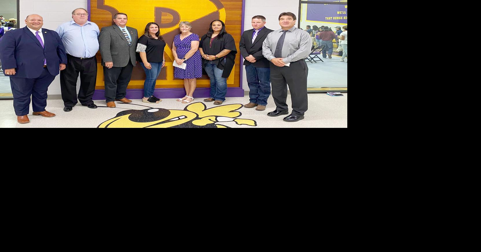 Runge ISD celebrats school board | Entertainment & Society ...