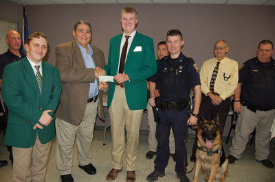 Community extends thanks to officers | News | southtexasnews.com