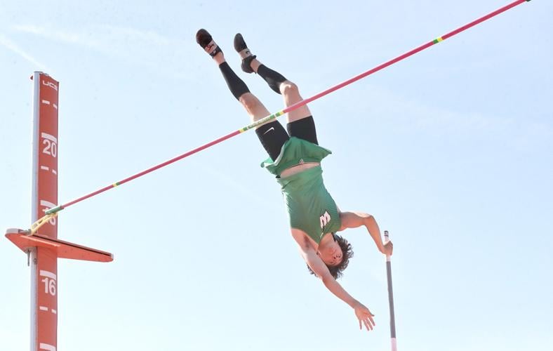 County trio bests state field | Refugio County Press | southtexasnews.com