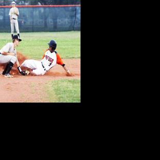 Refugio baseball earns three district wins | Archives | southtexasnews.com