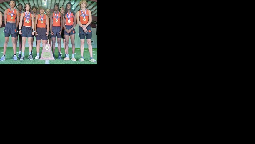 Bobcats defended Class 2A crown in style | Sports | southtexasnews.com