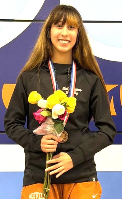 SOUTHTEXASNEWS.COM EXCLUSIVE: Work ethic has driven Beeville wrestler ...