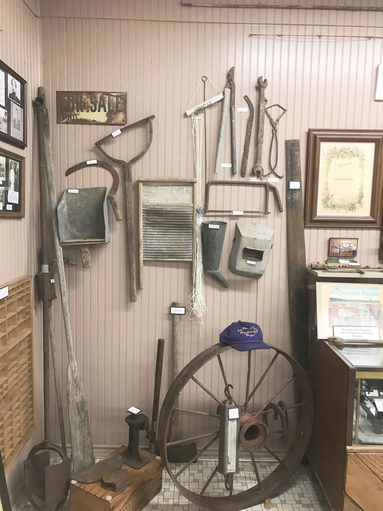 Sinton Historical Museum reopens with new exhibit | Entertainment ...