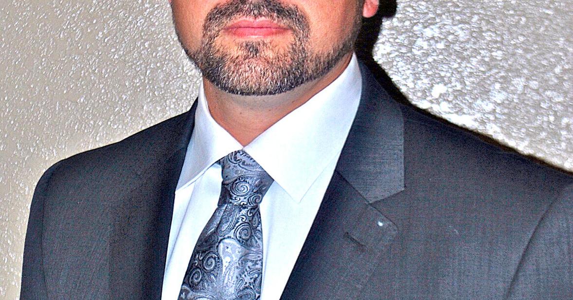 Enos named new GHS principal | Features | southtexasnews.com