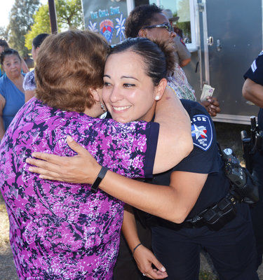 Sinton says ‘thank you’ to law enforcement | Archives | southtexasnews.com