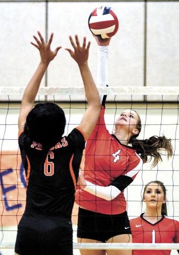 Lady Panthers roll past Somerville, 3-0 | A | southtexasnews.com