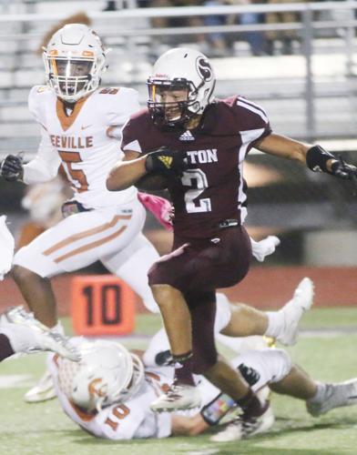 Pirates falter late, fall to Beeville | Sports | southtexasnews.com