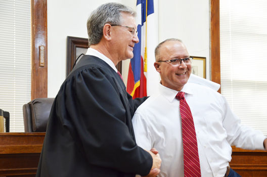 Officials swear the oath of office | News | southtexasnews.com