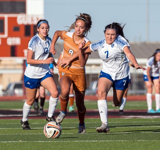 Beeville girls soccer team wins bi-district championships | Beeville Sports | southtexasnews.com
