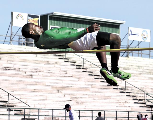 Brenham track and field shines at Bluebonnet Relays | Sports ...