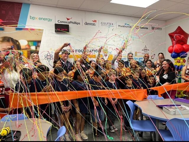 Ripken Foundation STEM Center opens at Karnes City Elementary School ...