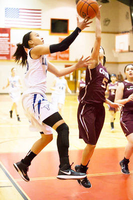 Mathis' Alonzo, Skinner sweep awards; Brysch names to mysoutex.com ...