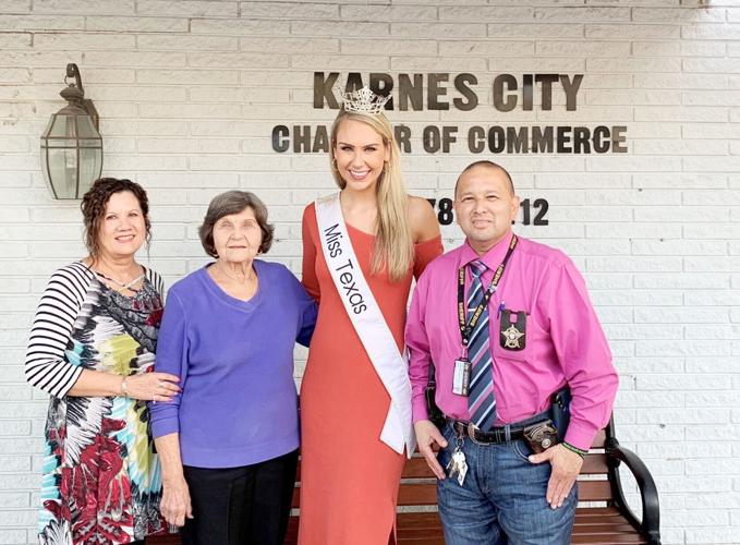 Miss Texas visits KC, spotlights youth mental health advocacy ...
