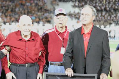 G-P community mourns loss of legendary football coach | News ...