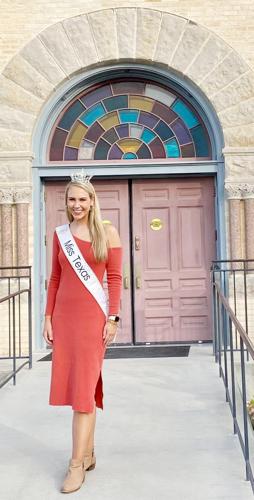 Miss Texas visits KC, spotlights youth mental health advocacy ...