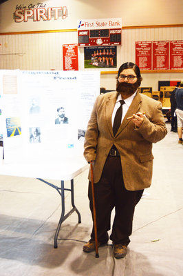 Students transform into historical figures at Three Rivers High School ...