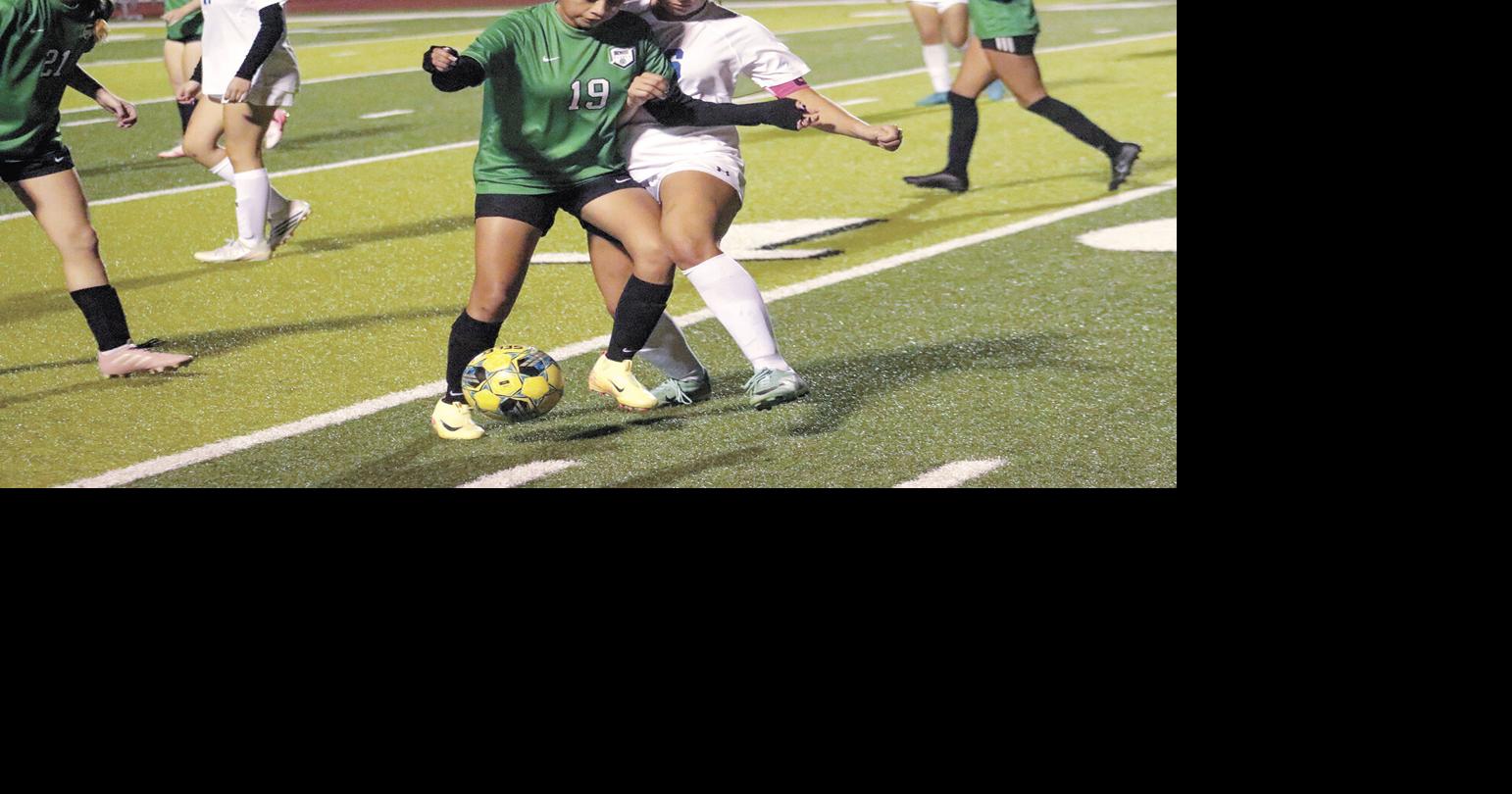 Brenham routs Royal ahead of district | A | southtexasnews.com