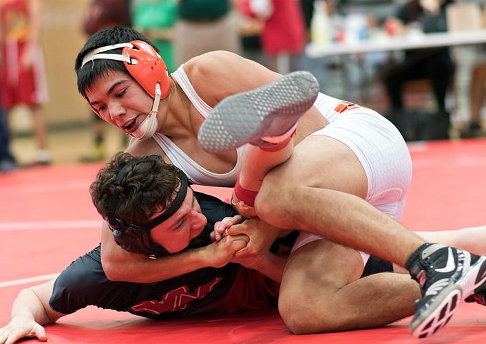 Peyton Knapp: Champion wrestler & daddy's girl | Beeville Sports ...