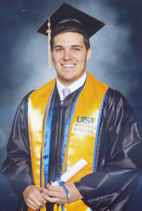 Brady Zunker graduates from UTSA | Archives | southtexasnews.com