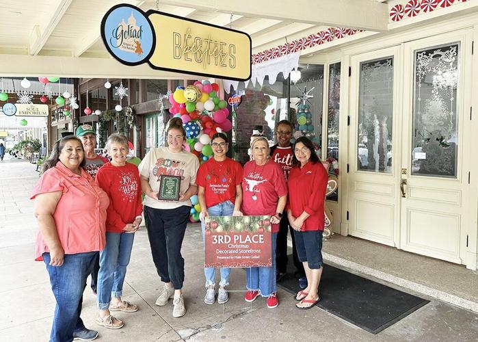 Main Street Goliad Christmas Decorated Storefront Contest winners ...