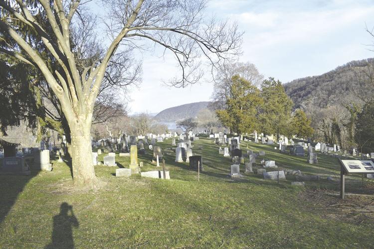 LIVES ON A HILL: Remembering those who have gone before in Harper ...
