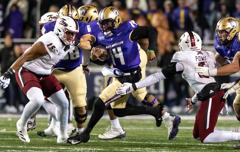JMU football hopes to shock the world vs. No. 5 Oregon