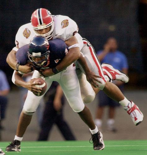 Former UVA QB Bryson Spinner running the offense at Avalon School