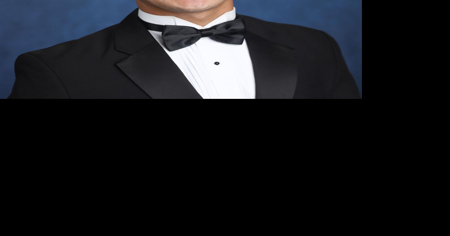 CCHS ACADEMIC SPOTLIGHT: Rosario "RJ" Uribe