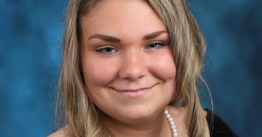 CCHS ACADEMIC SPOTLIGHT: Hannah Southard