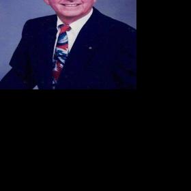 Armstrong, Jr., Dr. Thomas Weedon