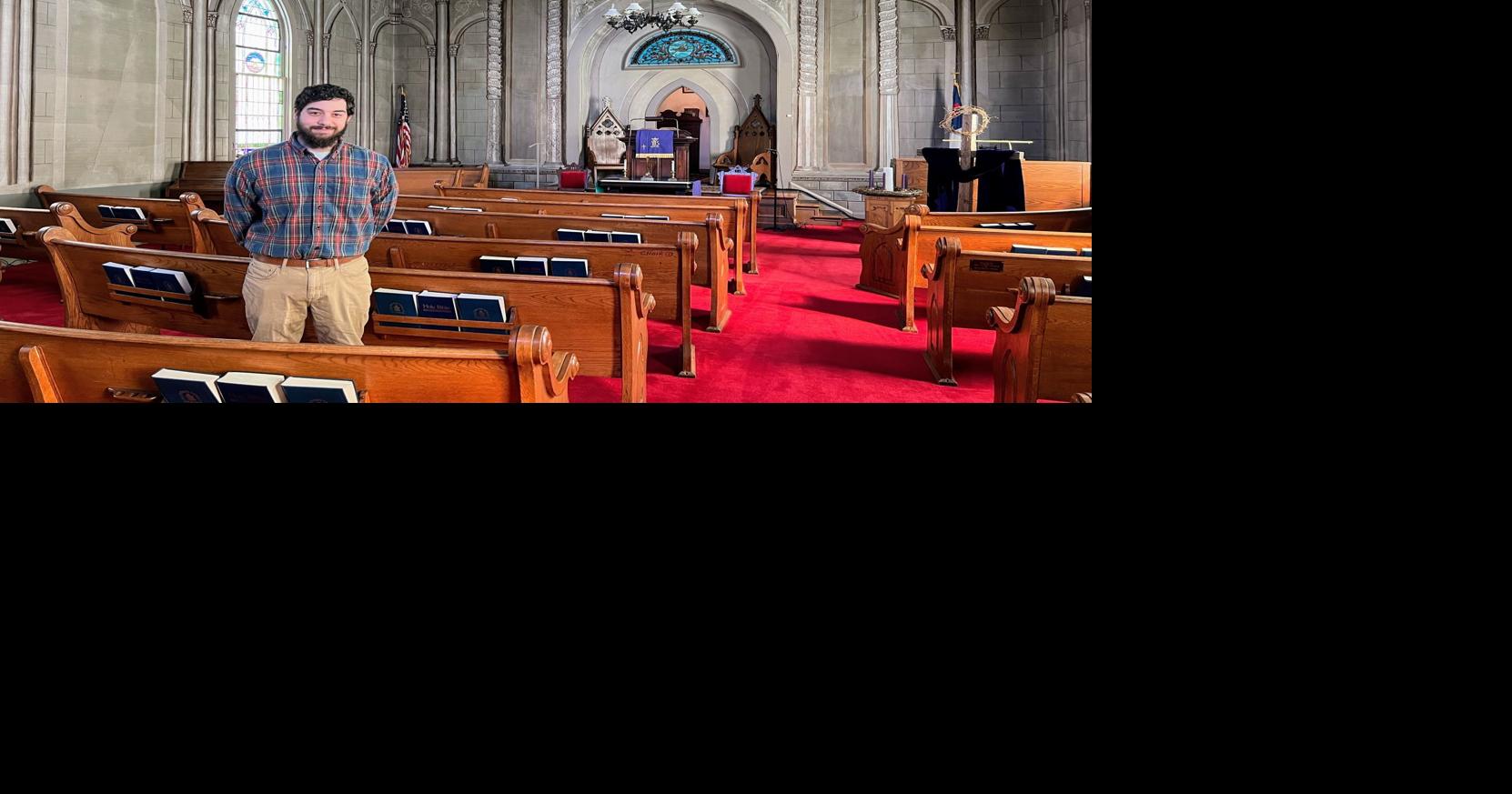 Mitchells Presbyterian installs new pastor