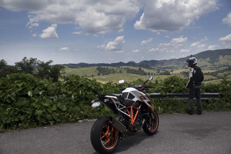 'Back of the Dragon' road breathes new life into far Southwest Virginia ...