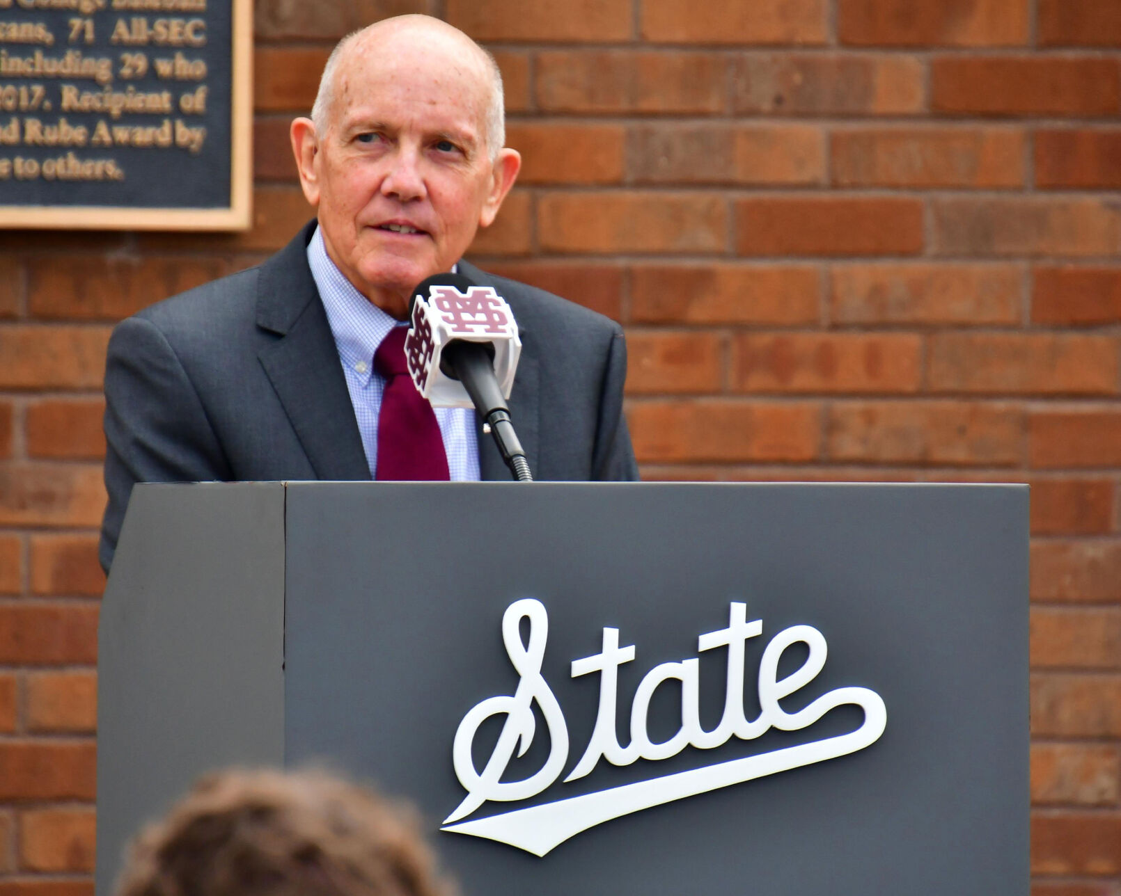Ellis remains loyal to his craft at MSU | Sports | starkvilledailynews.com