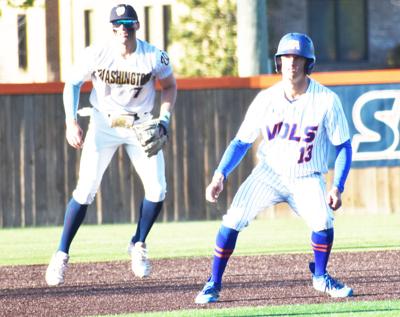 Vols defeat Generals behind Williams | Sports | starkvilledailynews.com