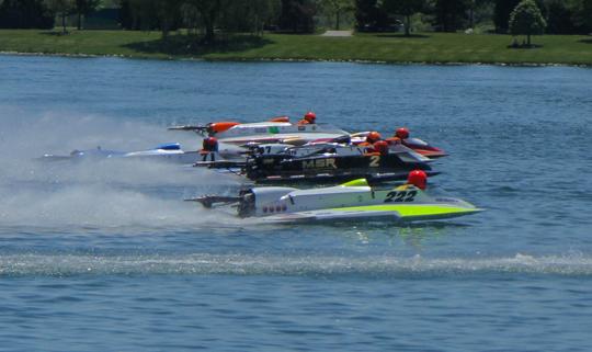 APBA racing at Depue ends with title winners,,,,and injured driver ...