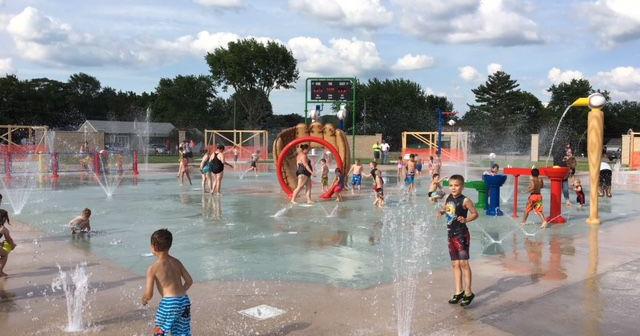 Baseball Themed Splash Pad Opens In Peru | 103.9 WLPO | starvedrock.media