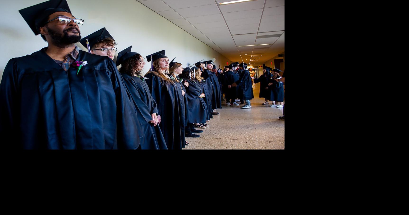 Rising Enrollment Trend Continues At IVCC | 103.9 WLPO | starvedrock.media